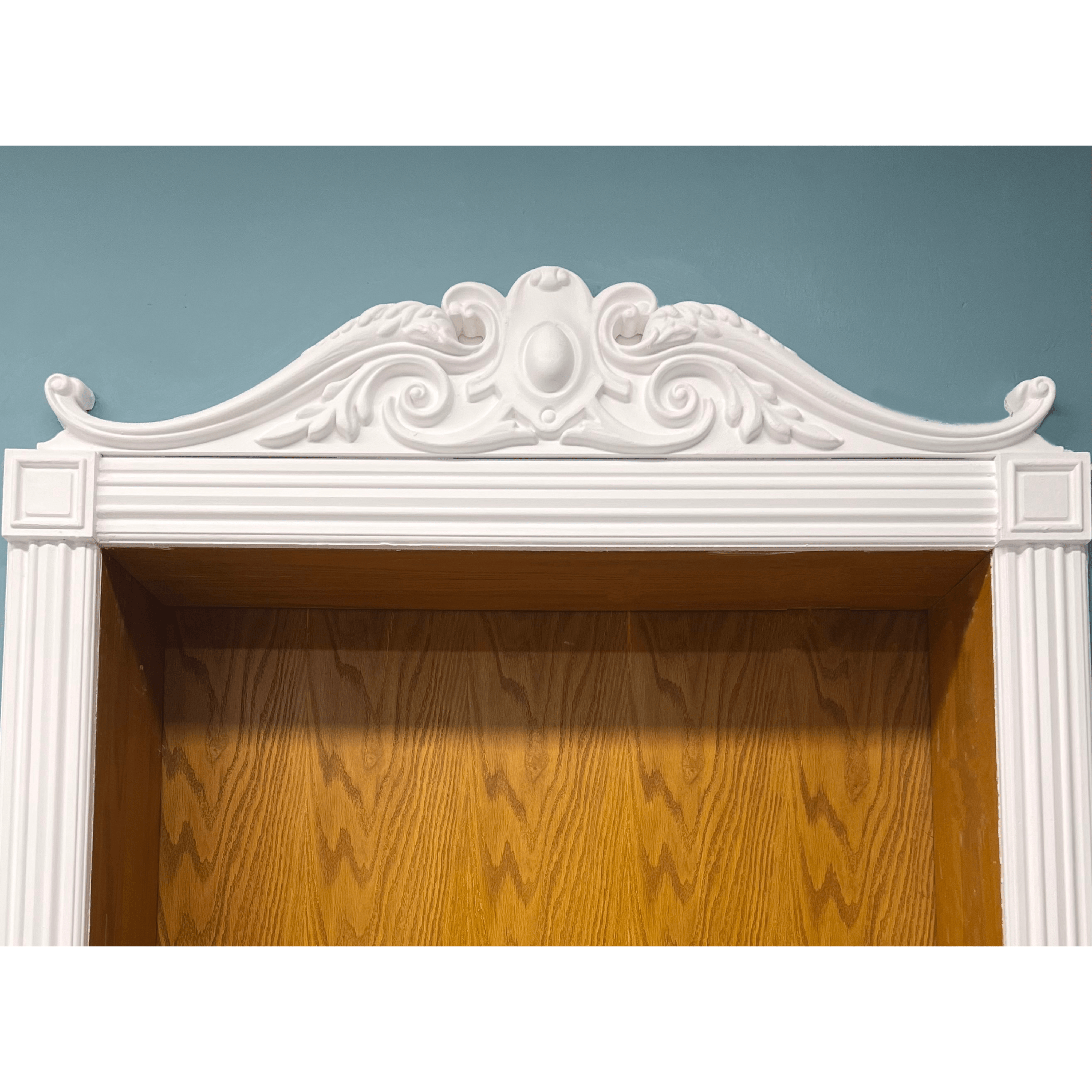 Door Crown – زخــارف